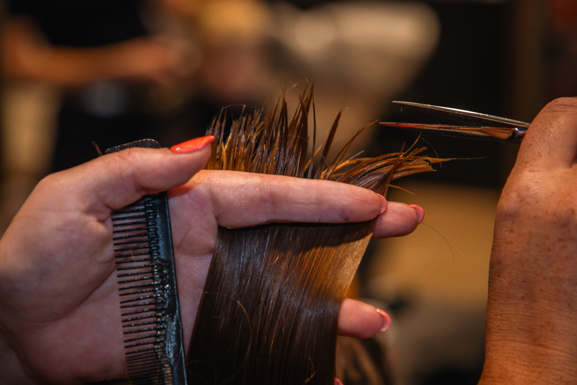 Moments for Hair - Kapsalon Oegstgeest | Knippen & Kleuren